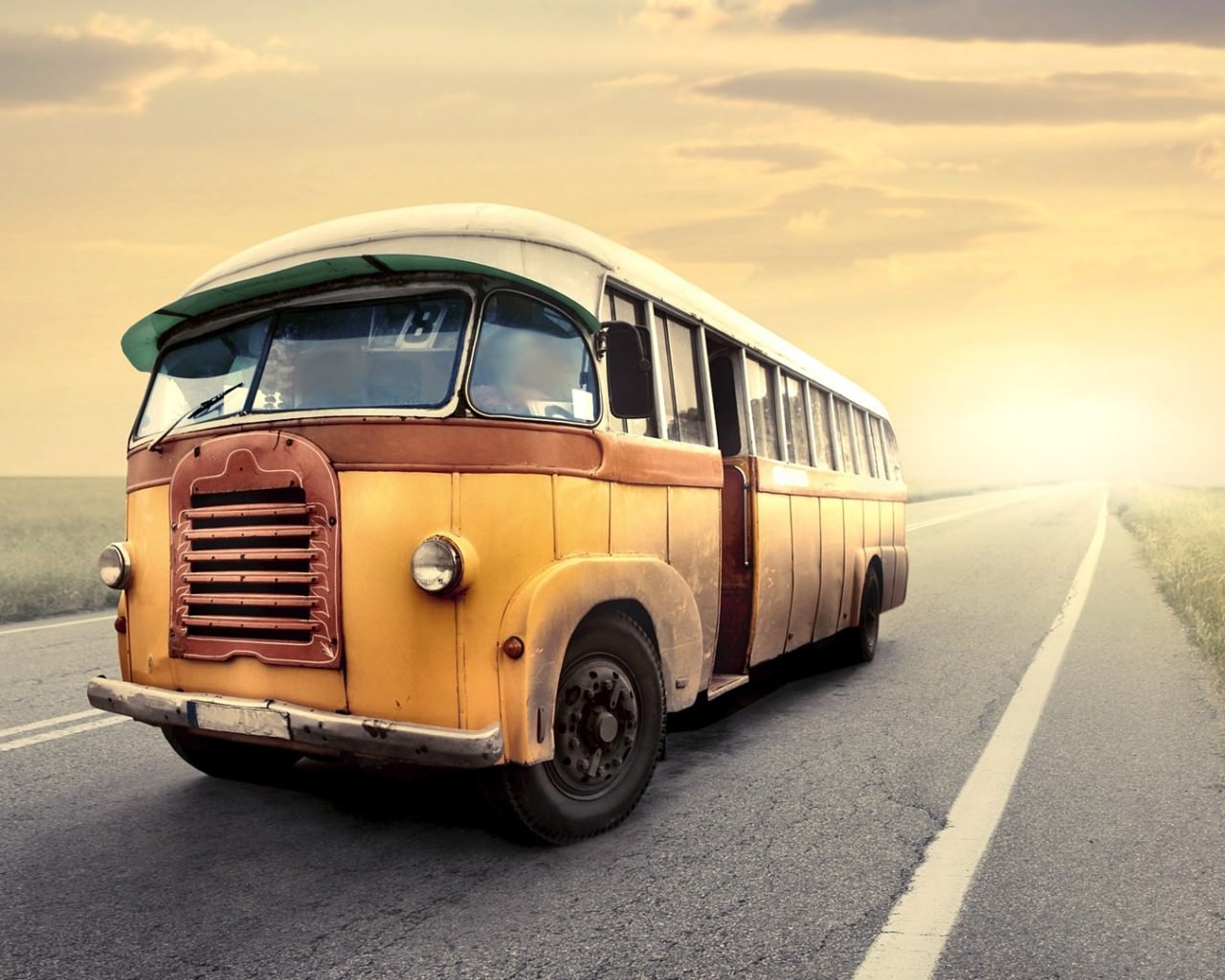 10 Reasons to Travel in an RV | Shadow Squadron